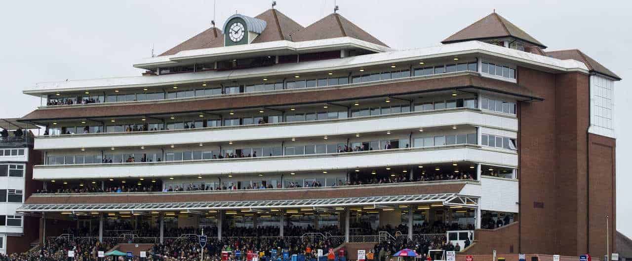 Newbury and Nottingham previews: Abingdon set for Moore success