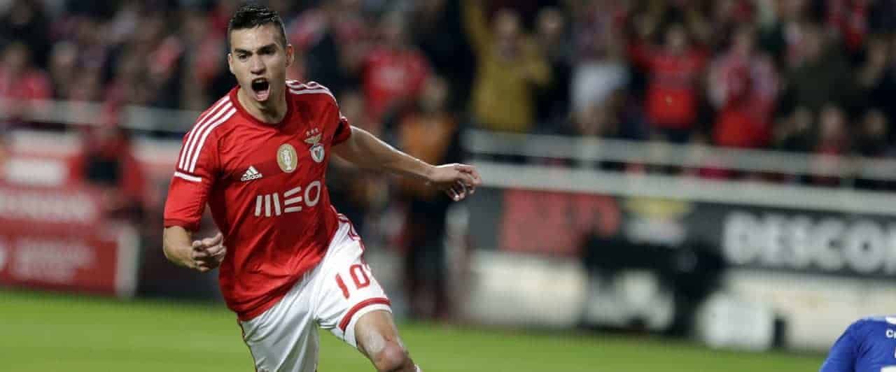 Red Devils closing in on signing of Benfica’s Argentine star Gaitan