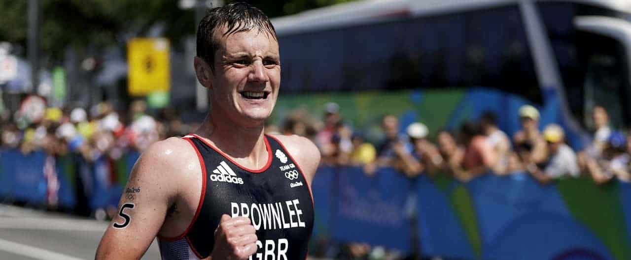 Seven great sportsmanship moments after Brownlee brothers’ dramatic ...